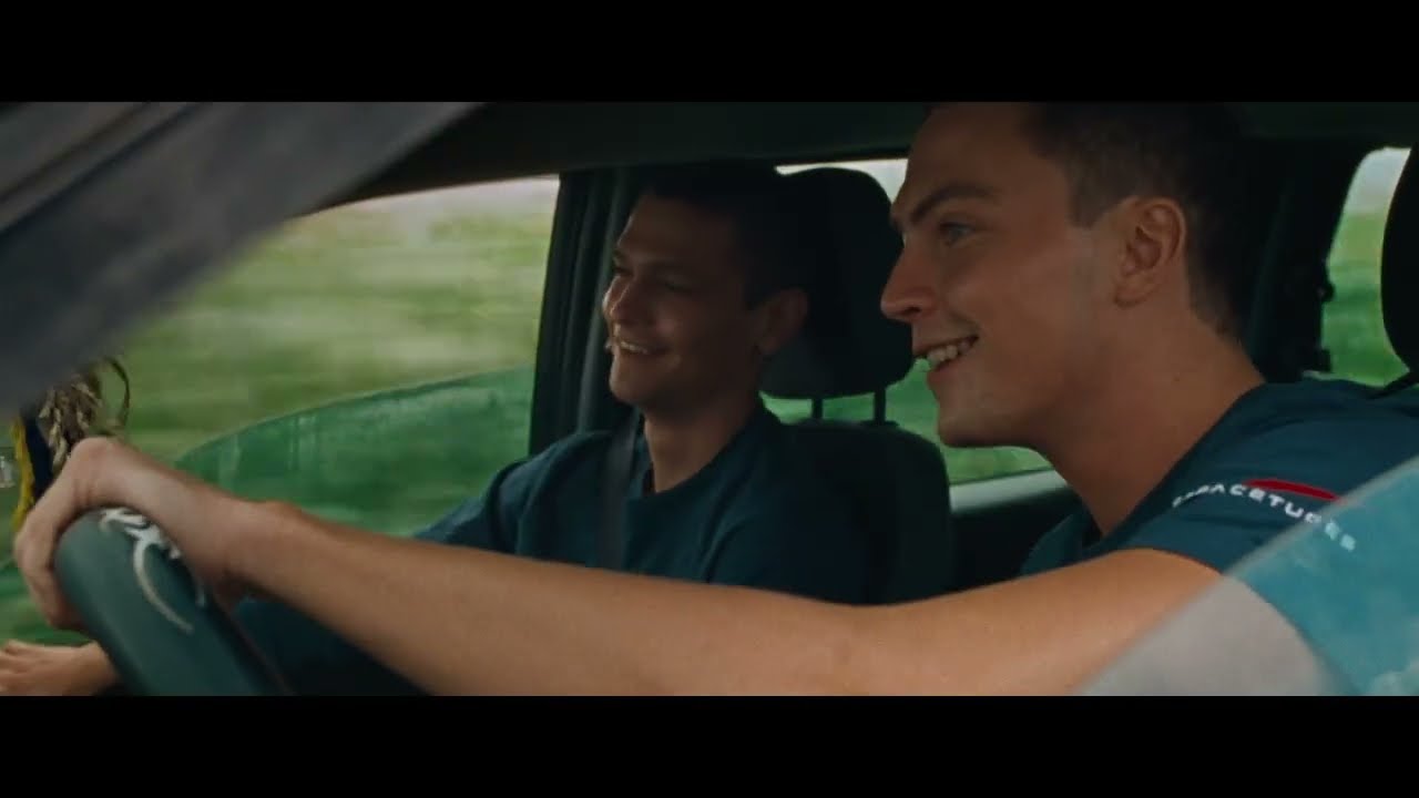 Trailer du film Tropic, Tropic Bande-annonce VF - CinéSérie